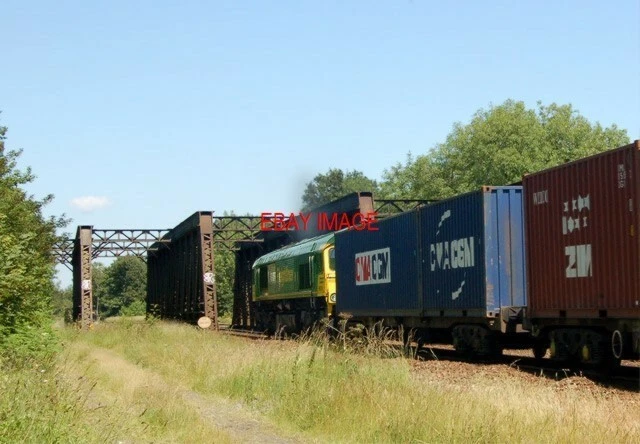 PHOTO ULVERLEY Green (5) A Class 66 Diesel Locomotive Heading A ...
