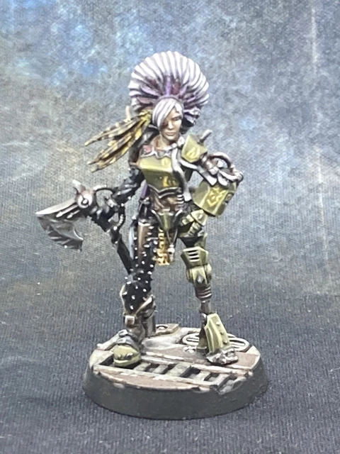 NECROMUNDA BELLADONNA NOBLE BOUNTY HUNTRESS. FORGE WORLD. Well painted ...
