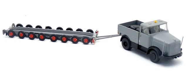 KIBRI KAELBLE ZUGMASCHINE mit Tieflader Culemeyer Straßenroller H0 1:87 ...