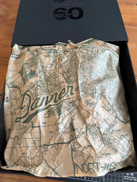 DANNER TANICUS 55324 James Bond 60th Anniversary Boots EU44 UK9.5 NEW ...