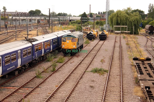 12X8 GLOSSY PHOTO BR Class 26 26007 Doncaster West Yard £4.99 - PicClick UK