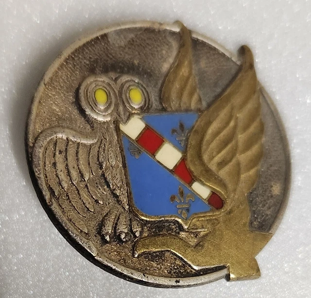 INSIGNE ARMÉE AIR Ancien Model de la BA 105 Évreux Fabrication DRAGO ...