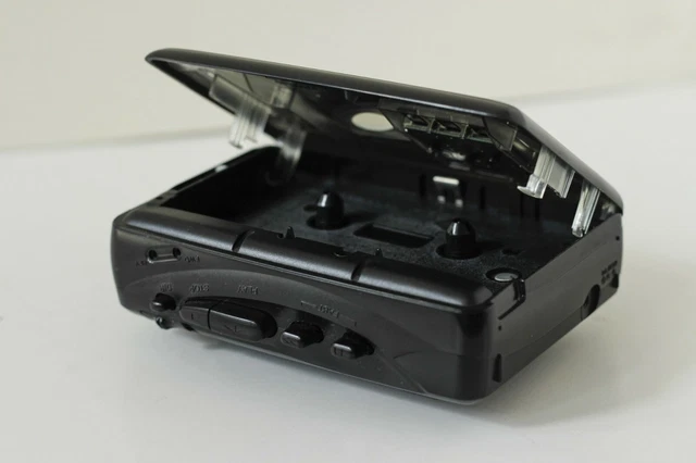 PANASONIC MODEL RQ-V161A Personal Cassette Player FM/AM Radio Tuner £54.77 - PicClick UK