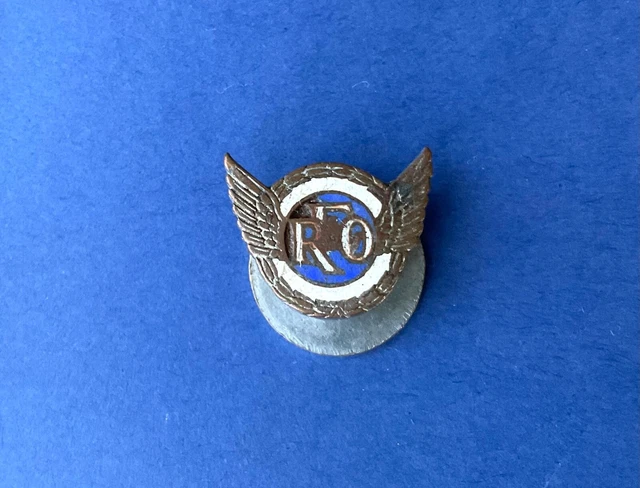 VINTAGE REO SPEEDWAGON, enamel lapel badge truck, lorry motor car ...