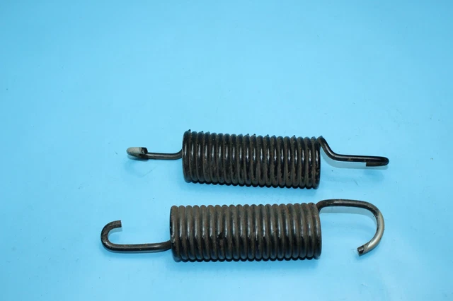 MERCEDES-BENZ W108 W109 TAILLID TAILGATE trunk lid spring springs set £ ...
