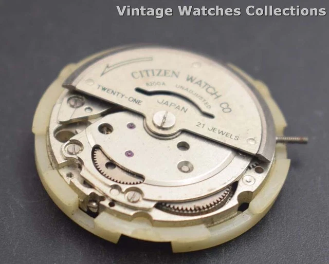 CITIZEN 8200 AUTOMATIC Non Working Watch Movement For Parts/Repair Work ...