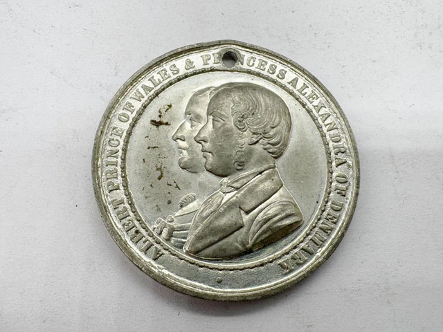 VINTAGE 1863 PRINCE Albert & Princess Alexandra Marriage Medal Token ...