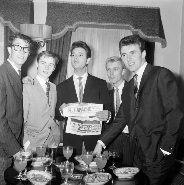 CLIFF RICHARD AND The Shadows, Cliff Richard, Jet Harris etc 1960 OLD ...