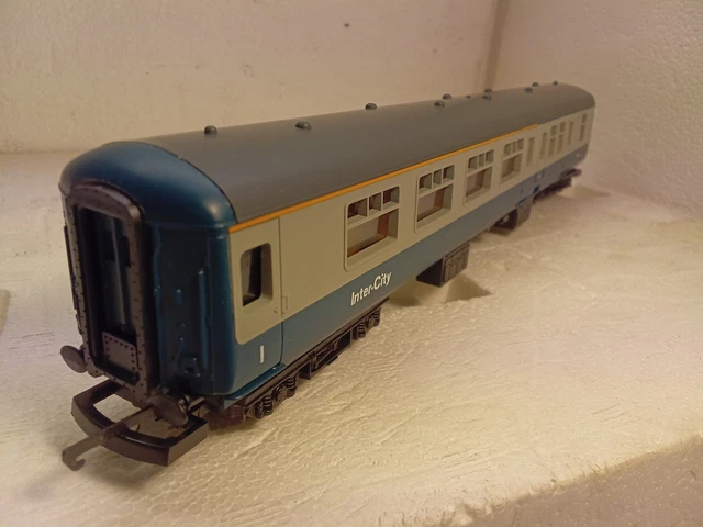 00 LIMA 305303 BR Mk2 Brake Corridor First BFK Blue Grey £15.00 ...