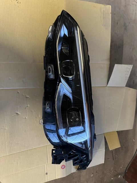 VW GOLF LED Headlight R Line Mk8 Complete Passenger Side 2020 - 2022 ...