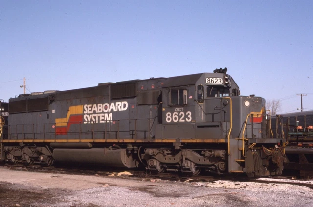 ORIGINAL 1992 KODACHROME RAILROAD SLIDE CSX 8623 ex Seaboard System EMD ...