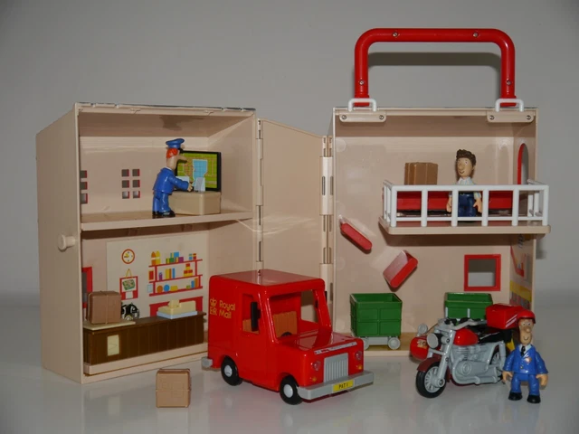 POSTMAN PAT BUNDLE Pencater Sorting/Post Office Van Motorbike Figures ...