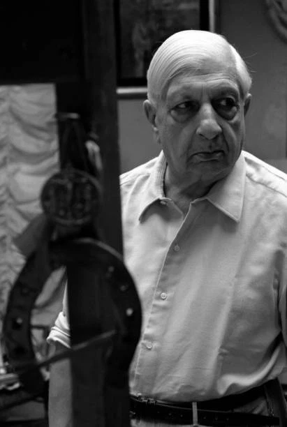 ITALIAN PAINTER AND Sculptor Giorgio De Chirico in Rome 1967 OLD PHOTO ... ITALIAN PAINTER AND Sculptor Giorgio De Chirico in Rome 1967 OLD PHOTO ...