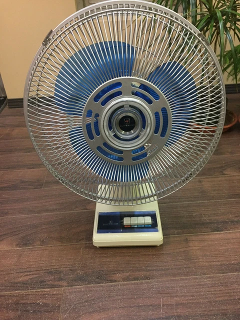 VINTAGE SUPERIOR ELECTRIC 10" Oscillating Deluxe Fan Model EF 712 $79. ...