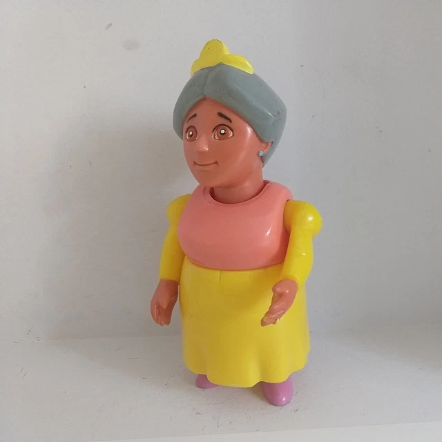 DORA THE EXPLORER Grandma Abuela 5" Magical Castle Dollhouse Doll House ...