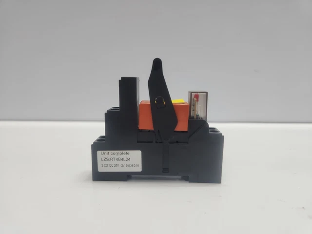 SIEMENS LZS:RT4B4L24 PLUG-IN Relay Complete Unit Lzs:rt78726 $94.05 ...