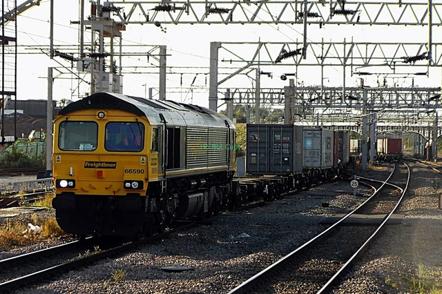 C3 6X4 GLOSSY Photo Freightliner Class 66 66590 @ Nuneaton £1.00 ...