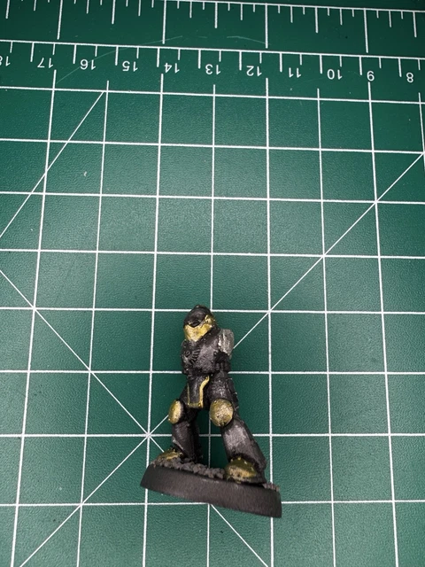 WARHAMMER 40K ROGUE Trader Space Marine MK3 Iron Armour 2 metal OOP A ...