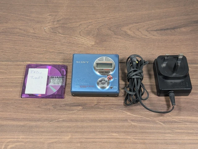 SONY MINIDISC PLAYER (MZ-R410) With Charger - Faulty - Spares And ...