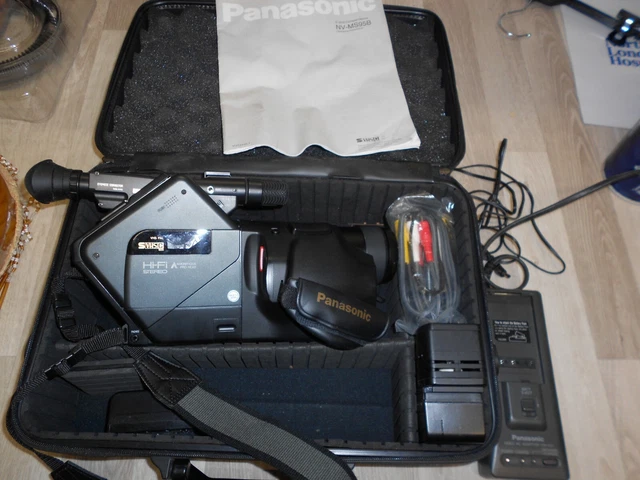 PANASONIC S-VHS COMPACT Vintage Movie Camera NV-MS95B £30.00 - PicClick UK
