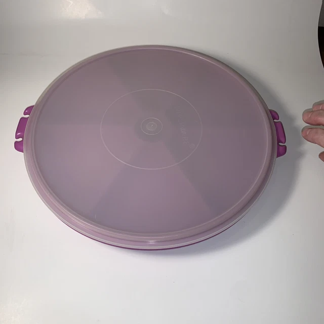 VINTAGE ROUND PURPLE Divided Tupperware Snack Relish Container W/ Lid ...