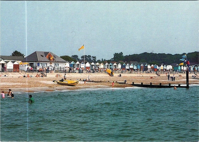 POSTKARTE WASSERHIMMEL WASSERFAHRZEUG Boot Menschen am Strand Fahrzeug ...