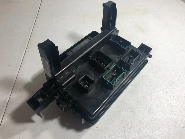 2005-2010 CHRYSLER 300 300C Totally Integrated Power Module TIPM ...