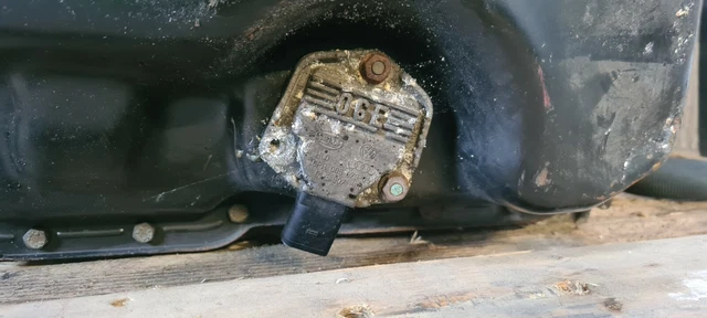 AUDI Q7 3.0 Tdi Bug Euro-4 Engine Oil Sump 059103602F Genuine Sensor ...