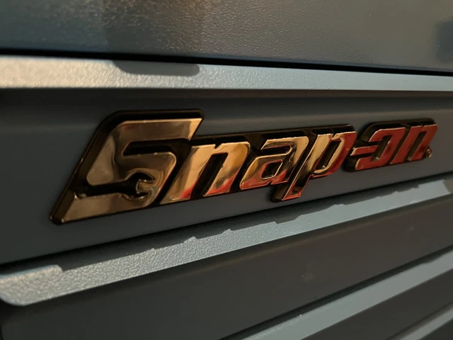 SNAP ON TOOLS Badge 3D Toolbox Roll Cab Chrome Badge Logo Emblem ...