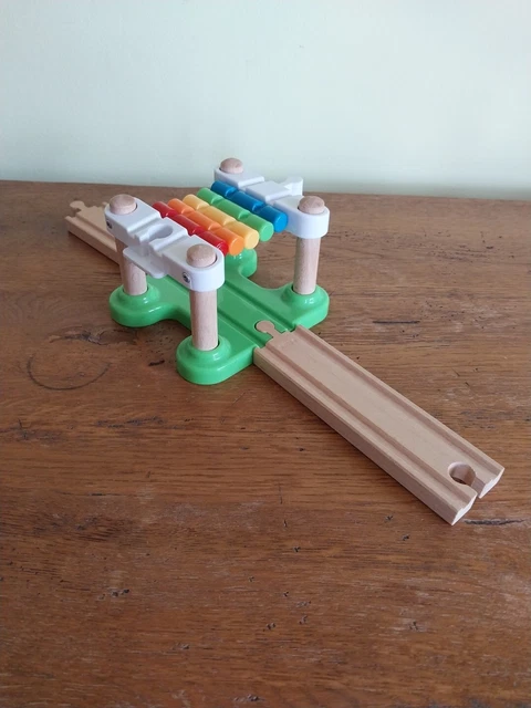 BRIO WORLD RAINBOW RAILWAY OVER BRIDGE TRAIN TUNNEL SET Thomas Wooden ...
