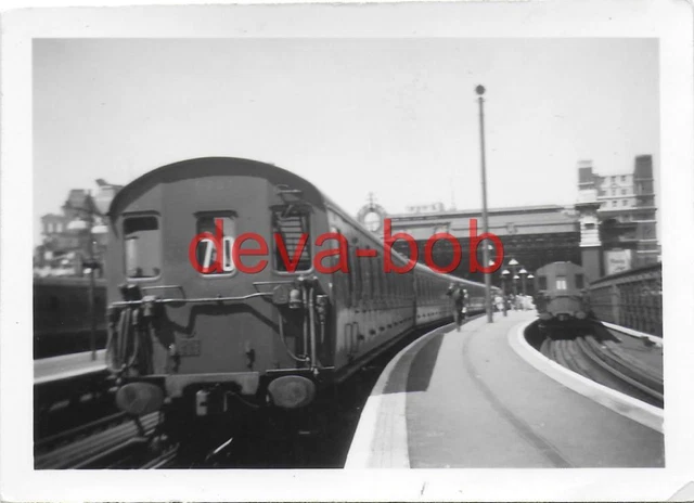 VINTAGE RAILWAY PHOTO BR Class 416 5707 415 5010 Charing Cross 1955 ...