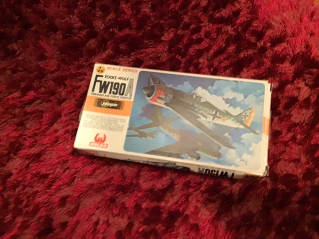 FOCKE-WULF FW190A GERMAN Air Force fighter Hales Hasegawa A24 1/72 ...