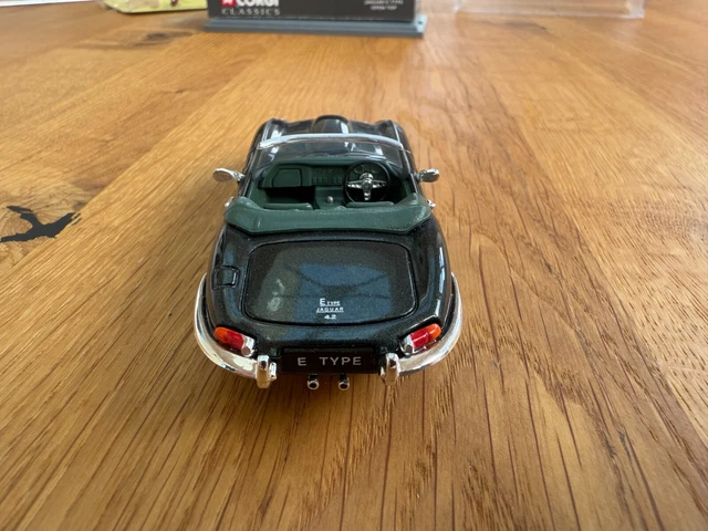 JAGUAR E TYPE Open Top by Corgi Classics in Good Condition £4.00 ...