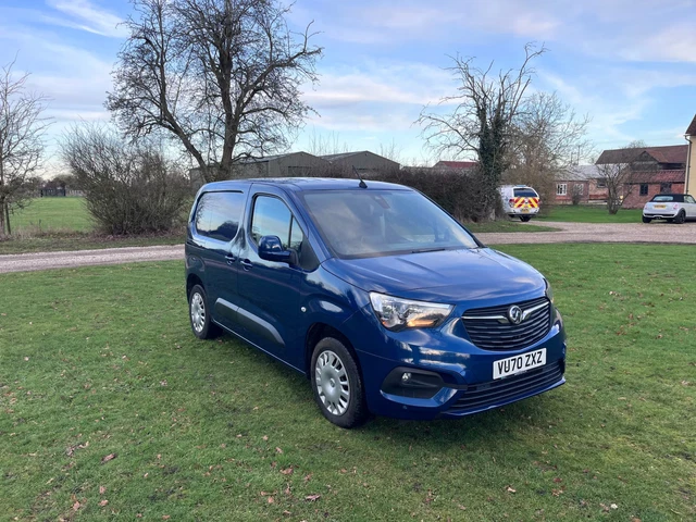 VAUXHALL COMBO CARGO Auto Sportive Van - One Owner - Fsh - In Vgc - No ...