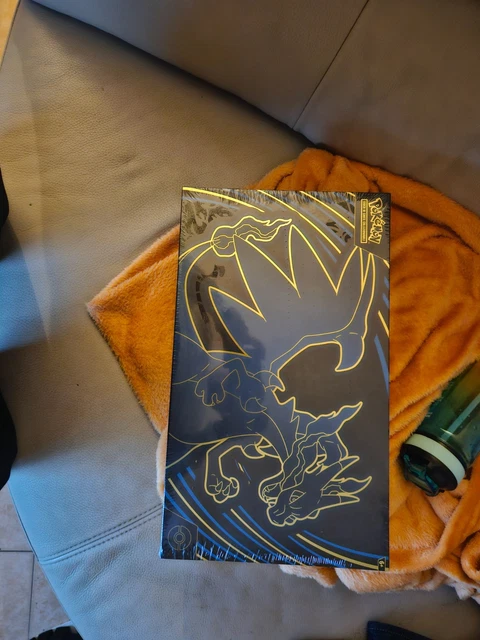 POKEMON COLLEZIONE ULTRA Premium Mega Charizard X EX - ITA EUR 230,00 ...
