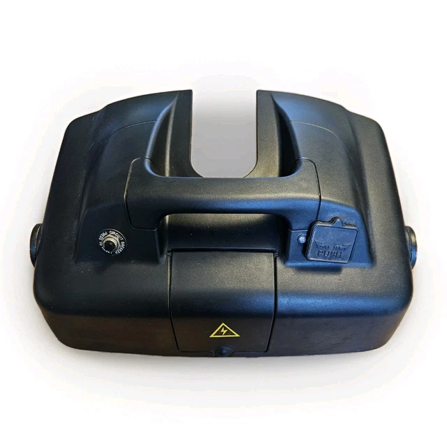 INVACARE LYNX MOBILITY Scooter BATTERY BOX INCLUDING CHARGER £64.99 ...