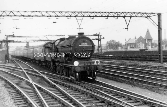 RAILWAY STEAM PHOTO : 61575 LNER B12 @ BETHNAL GREEN 58 (1) £1.99 ...