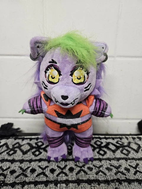 FIVE NIGHTS AT Freddy's Security Breach Chibi Roxanne Wolf Roxy Plush £ ...