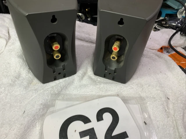 CAMBRIDGE SOUNDWORKS MC100 Pair of Satellite Speakers. 8 Ohm. Nice ...