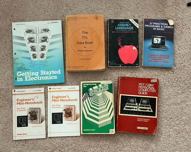 LOT OF 8 Vintage Computer Programming & Electronics Books Commodore ...