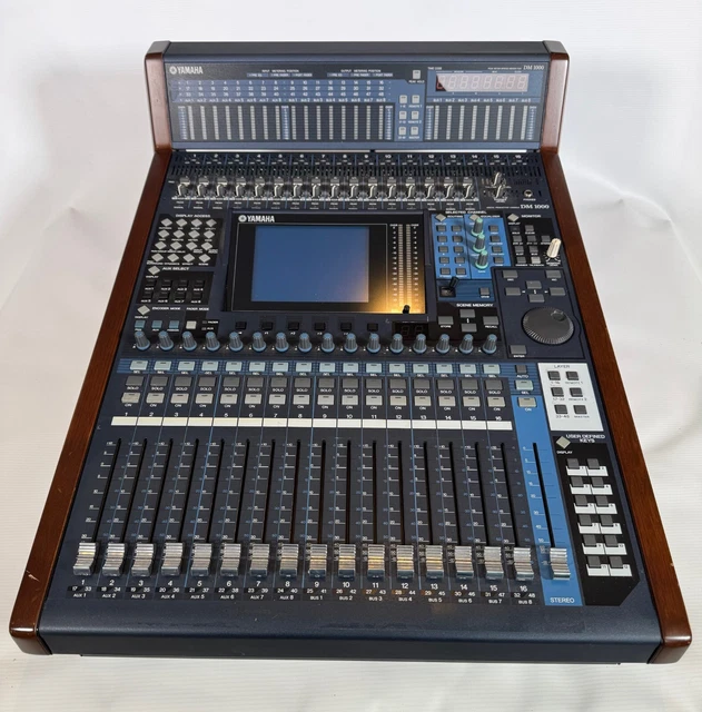 YAMAHA DM1000 V2 VCM Digital Mixing Console, wooden Side Panels and ...