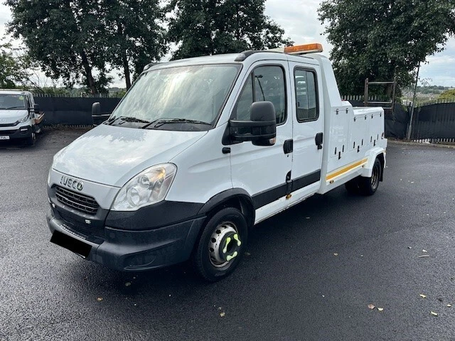 7TN IVECO CREW cab Spec lift LIST PRICE INCLUDES VAT! £27,594.00 ...