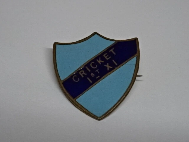 VINTAGE METAL AND Enamel Old School Badge - Llandovery College ...