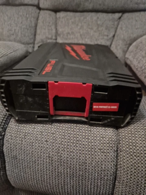 MILWAUKEE FUEL DYNACASE M18 FMTIWF12-502XPower Werkzeug hart leere ...