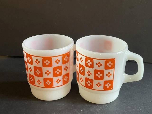 VINTAGE FIRE KING Anchor Hocking Orange Pattern Mugs Set Of 2 Mint ...