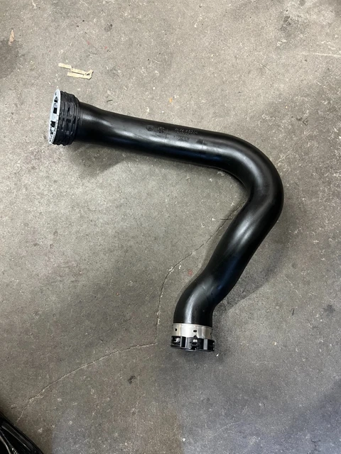VAUXHALL INSIGNIA B Intercooler Pipe Hose 2.0 Diesel 39155304 Mk2 2017 ...