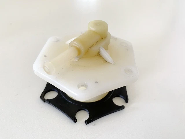 BMW K 1200 Lt A K2LT Soupape pour Réservoir Décharge Vanne EUR 30,78 - PicClick FR