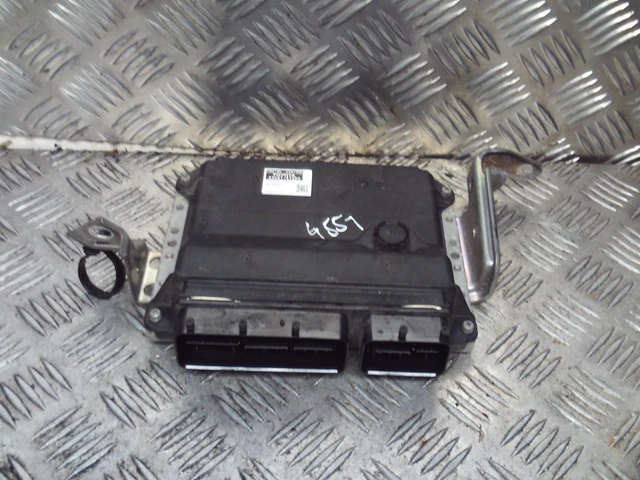 2010 GENUINE TOYOTA Prius 1.8 Hybrid Ecu Engine Control Module Unit ...