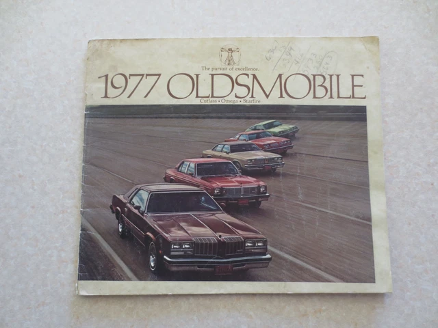 1977 OLDSMOBILE CARS Cutlass Omega Starfire models advertising booklet ...