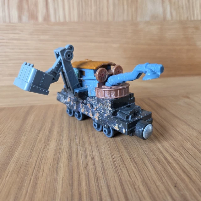 SCRAP MONSTER TAKE n Play Thomas and Friends Tank Engine 2013 £5.97 ...